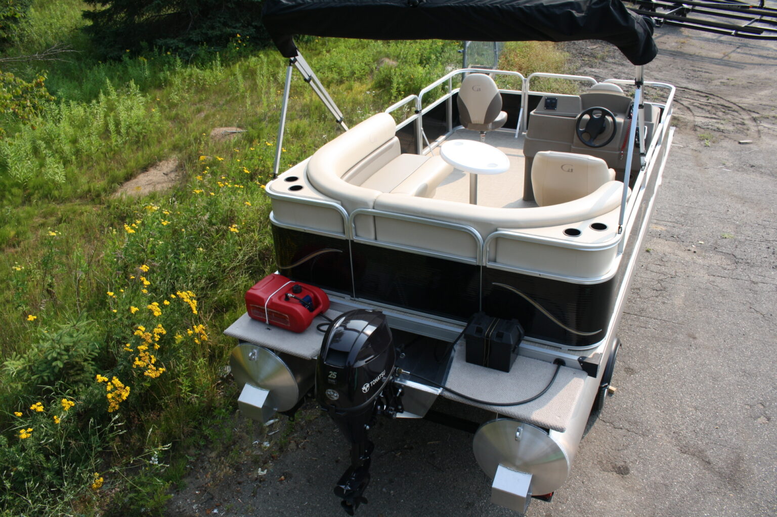 18 ft. Fish, 25 hp. 4 stroke and trailer - T & M Marine